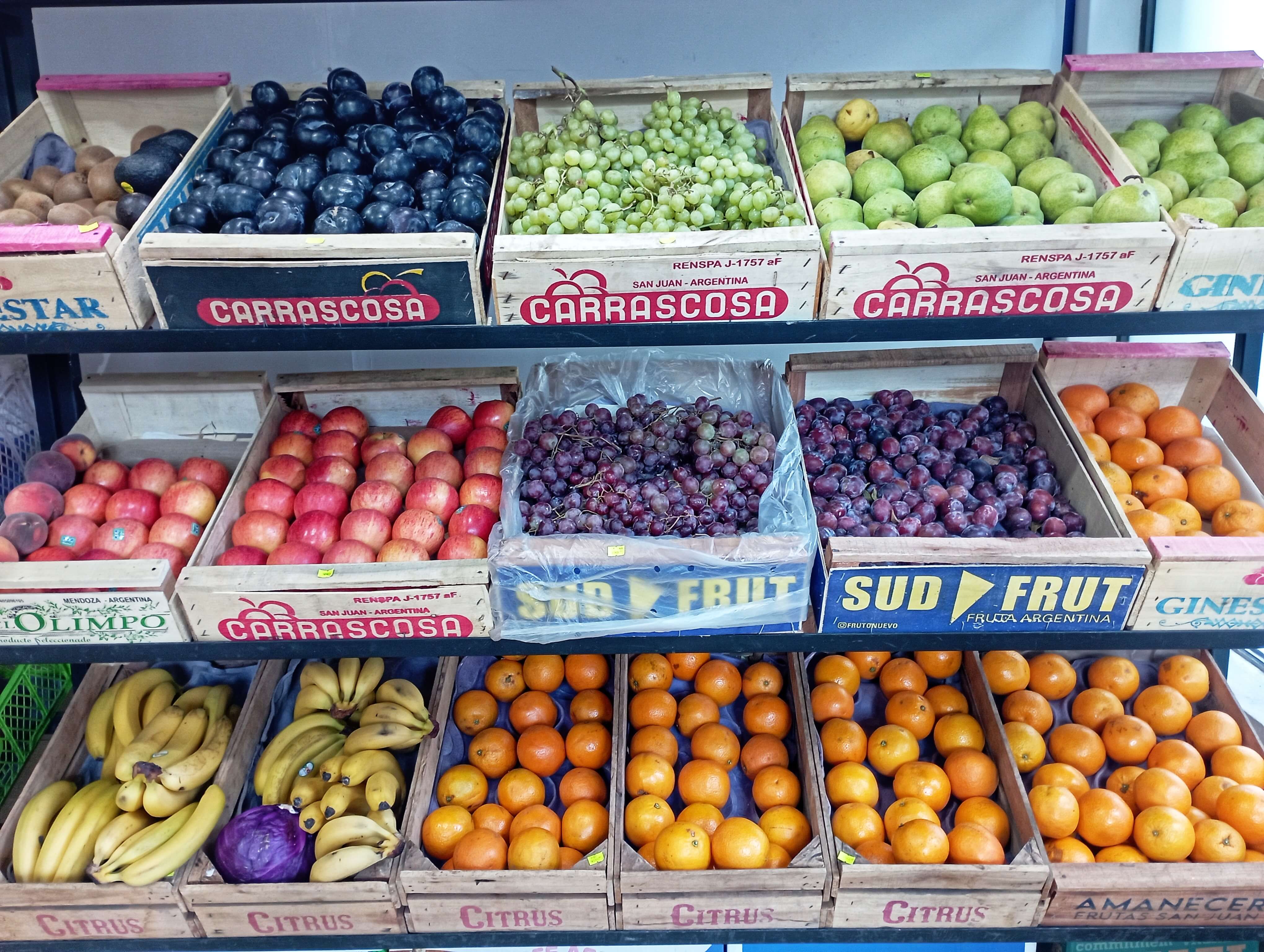 El precio de las frutas y verduras por las nubes en Pergamino • Diario ...