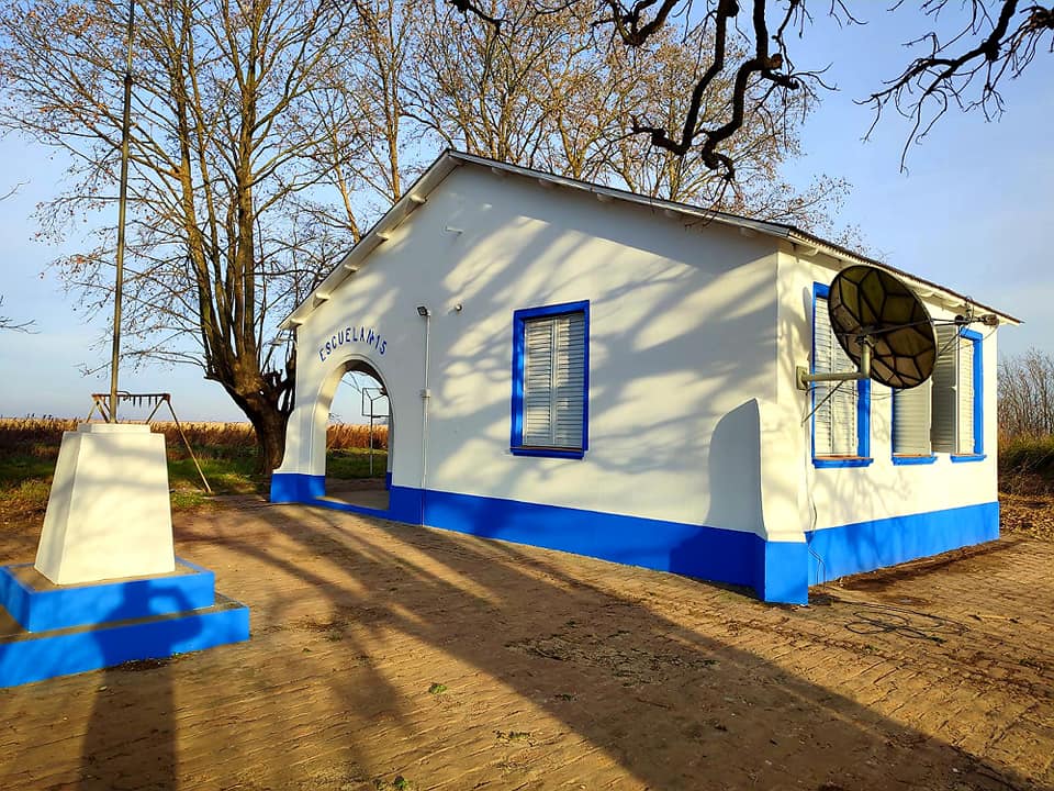 Este mes reabre la escuela rural 15 de Colón