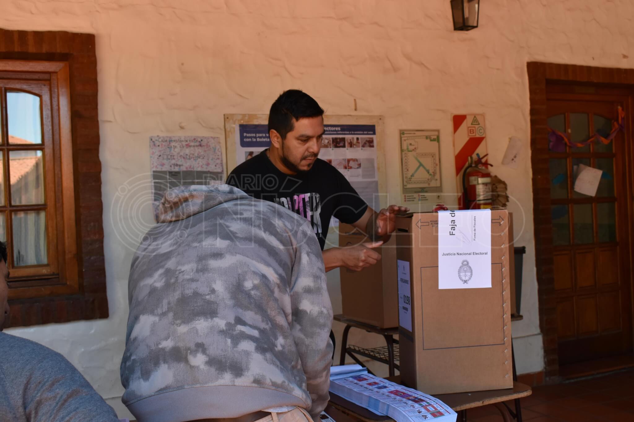 Buena aceptación en Pergamino del sistema de boleta única • Diario Núcleo