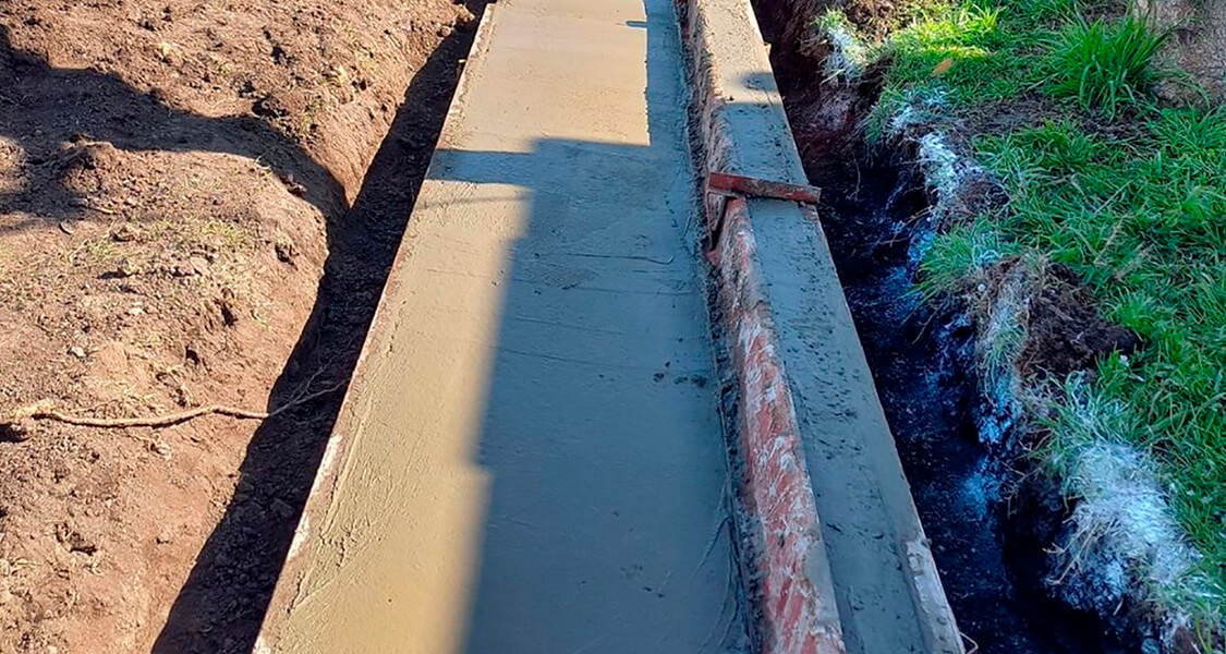 La obra de cordón cuneta de Guerrico se encuentra en su etapa final
