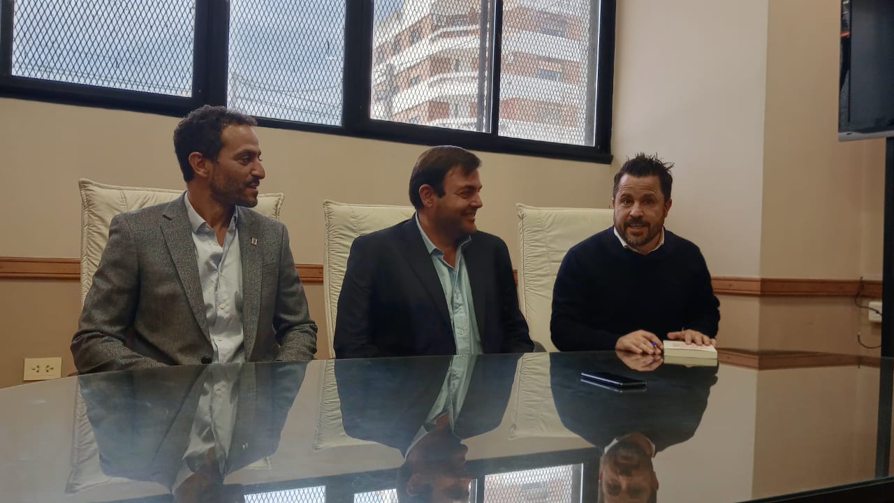 Que dijo Martín Tetaz sobre el viaje de Massa a EEUU