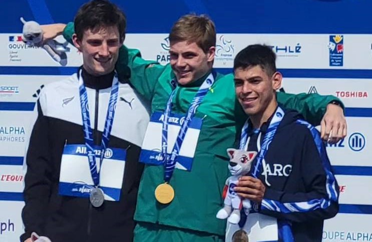 El pergaminense Alexis Chávez brilló en París • Diario Núcleo