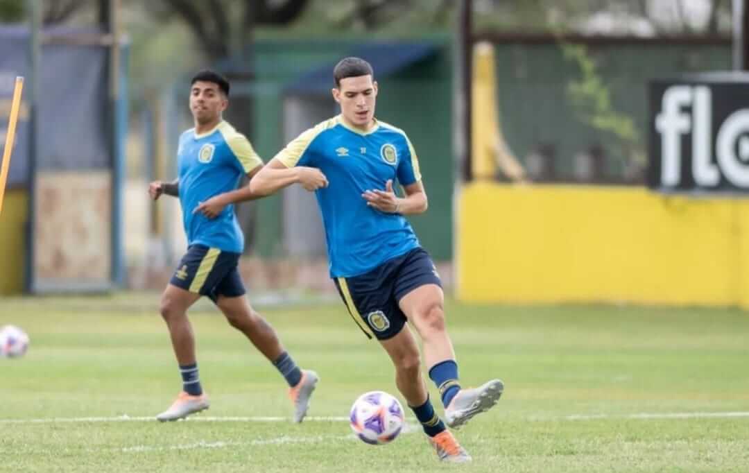 El rojense Kevin Silva firmó contrato con Rosario Central